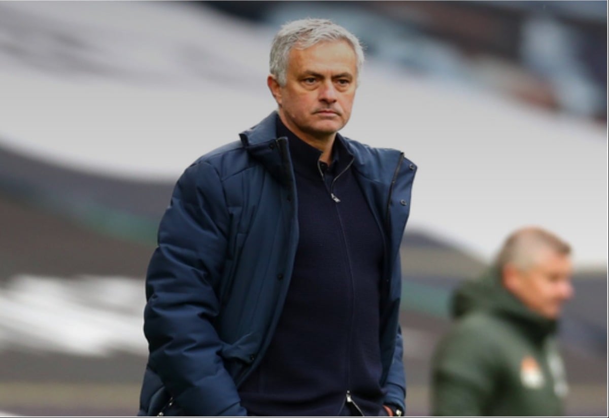 Everton shareholder Mike Parry fumes amid Jose Mourinho links