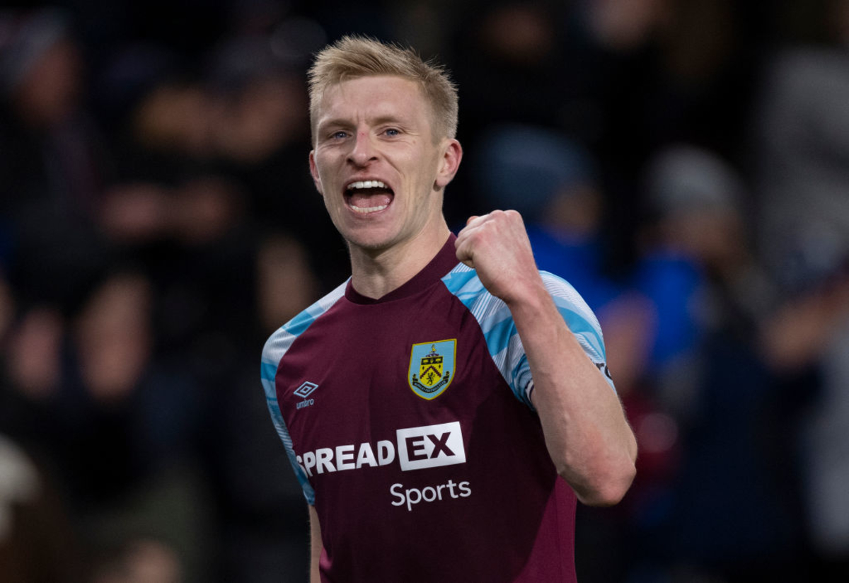 Everton want to sign Burnley defender Ben Mee for free - Goodison News