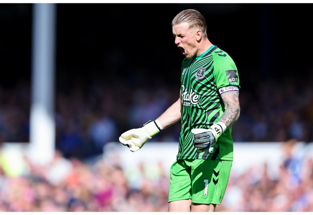 Jordan Pickford could leave Everton for Champions League club