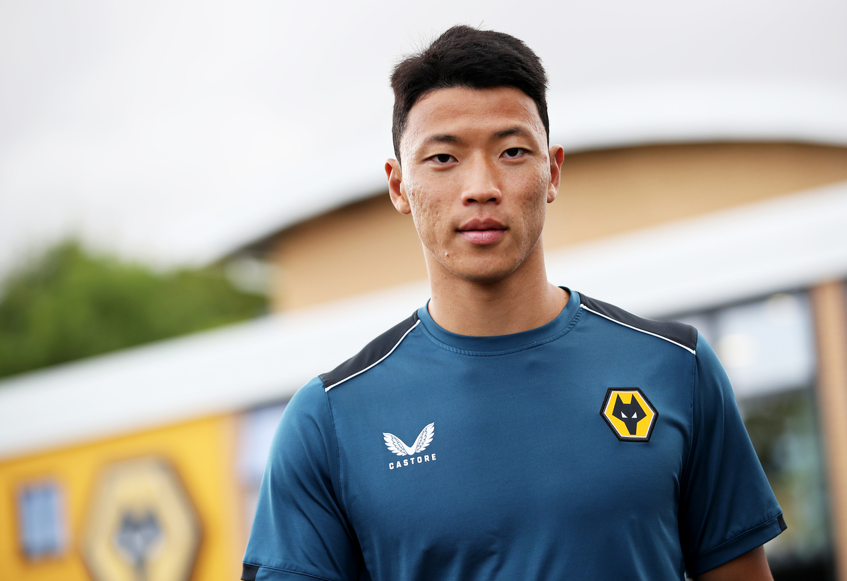 Everton talks ongoing as they aim to sign Hwang from Wolves
