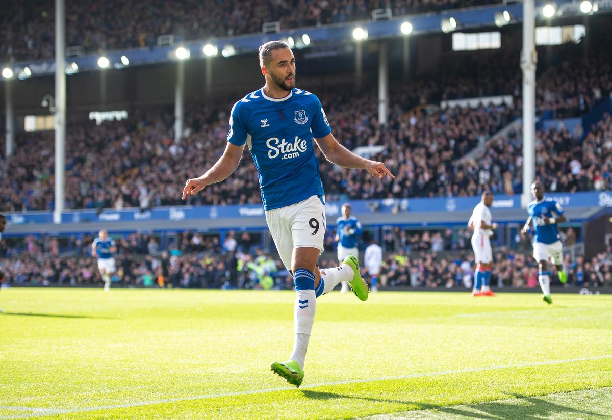 Everton: Striker battle hots up as journalist makes 'number one' claim
