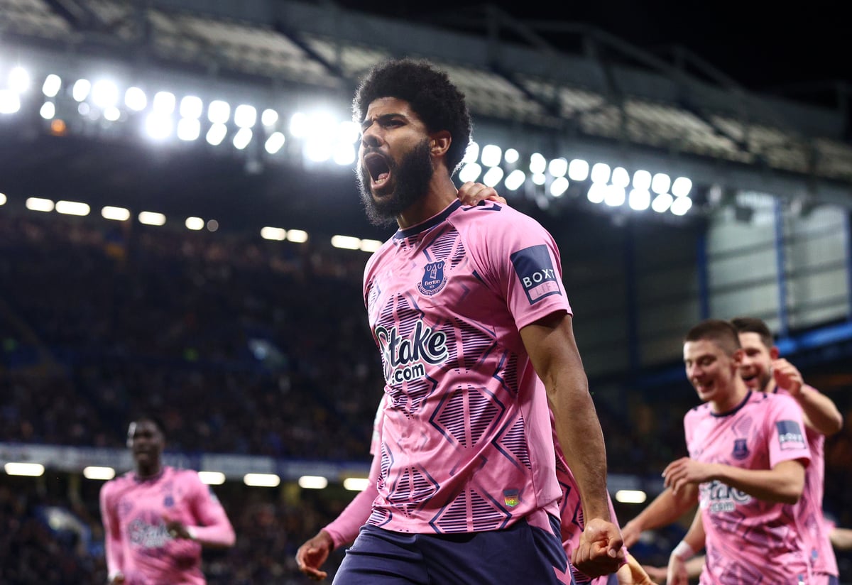 Everton news: BBC pundit reacts to Simms to Coventry transfer fee