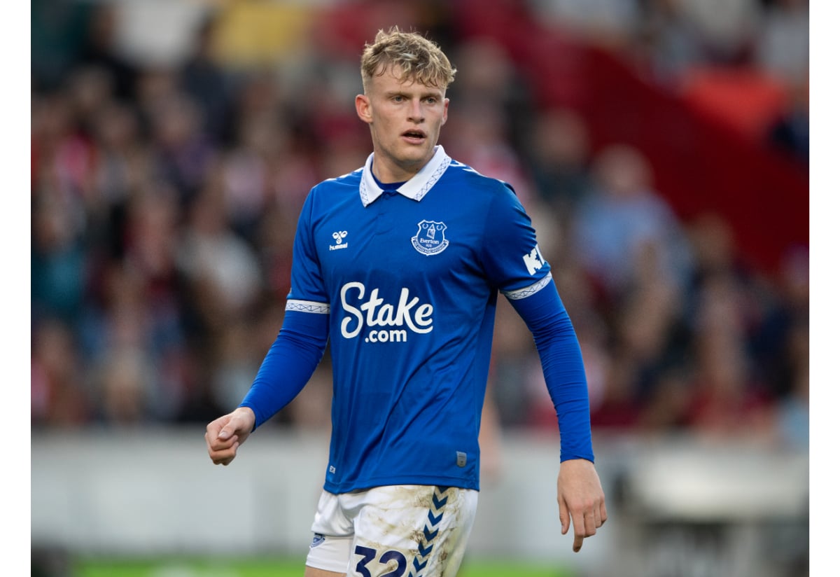 Everton star named by BBC pundit in PL Team of the Season so far