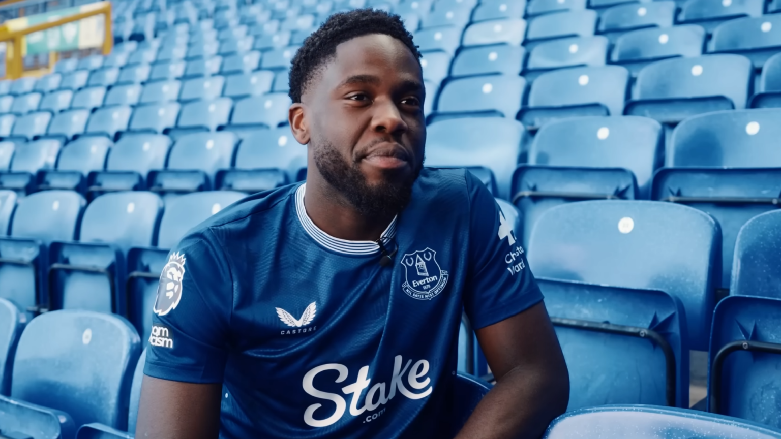 Everton handed potential Mangala transfer boost amid Lyon update