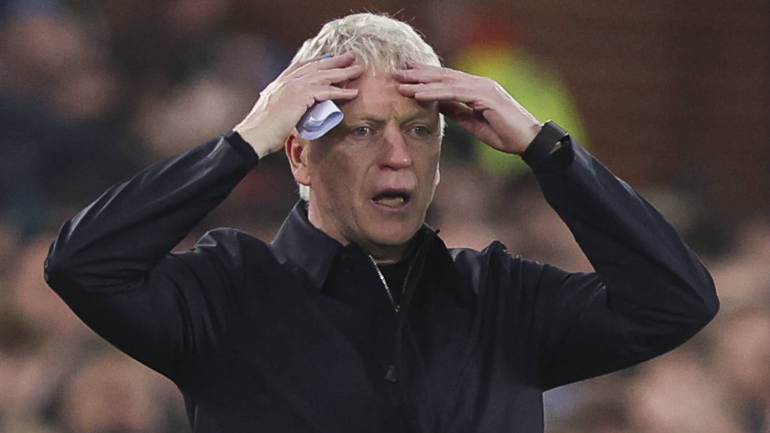 Lineker ‘gobsmacked’ by Everton controversy as MOTD show footage v Man ...