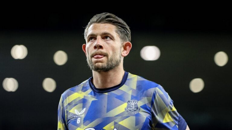 Tarkowski sends six-word message to Everton fans after season-ending ...