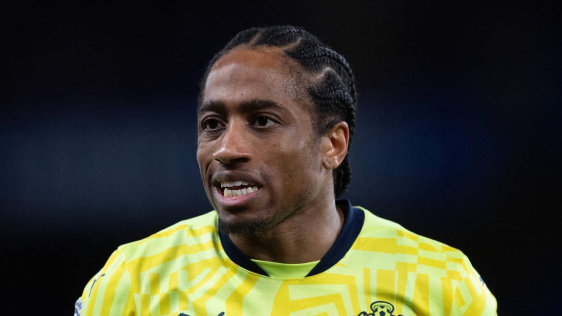 Everton make Walker-Peters approach amid Southampton exit news
